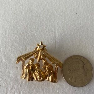 Avon | Jewelry | Vintage Avon Nativity Lapel Tac Pin New | Poshmark
